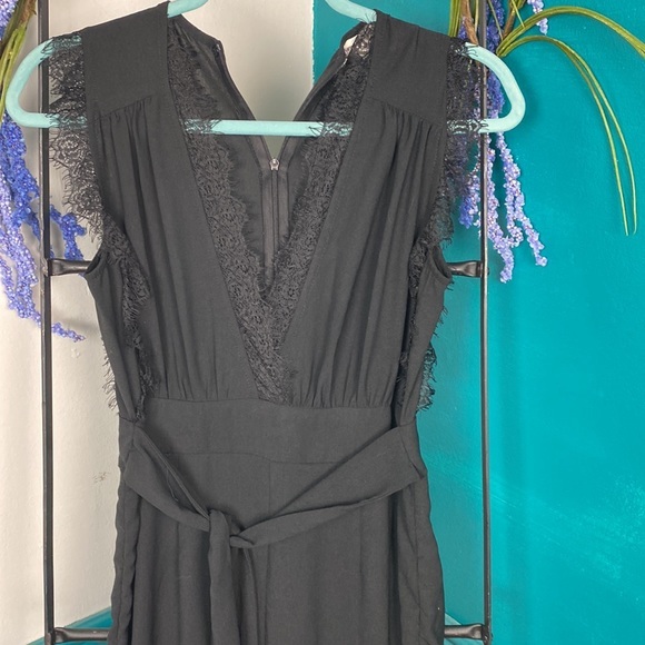 Newbury Kustom | Pants & Jumpsuits | Newburyport Custom Sm Black V Neck ...